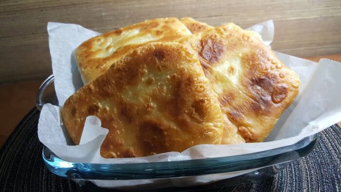 How to make Roti Boyan (Boyanese Bread) | Singapore Food